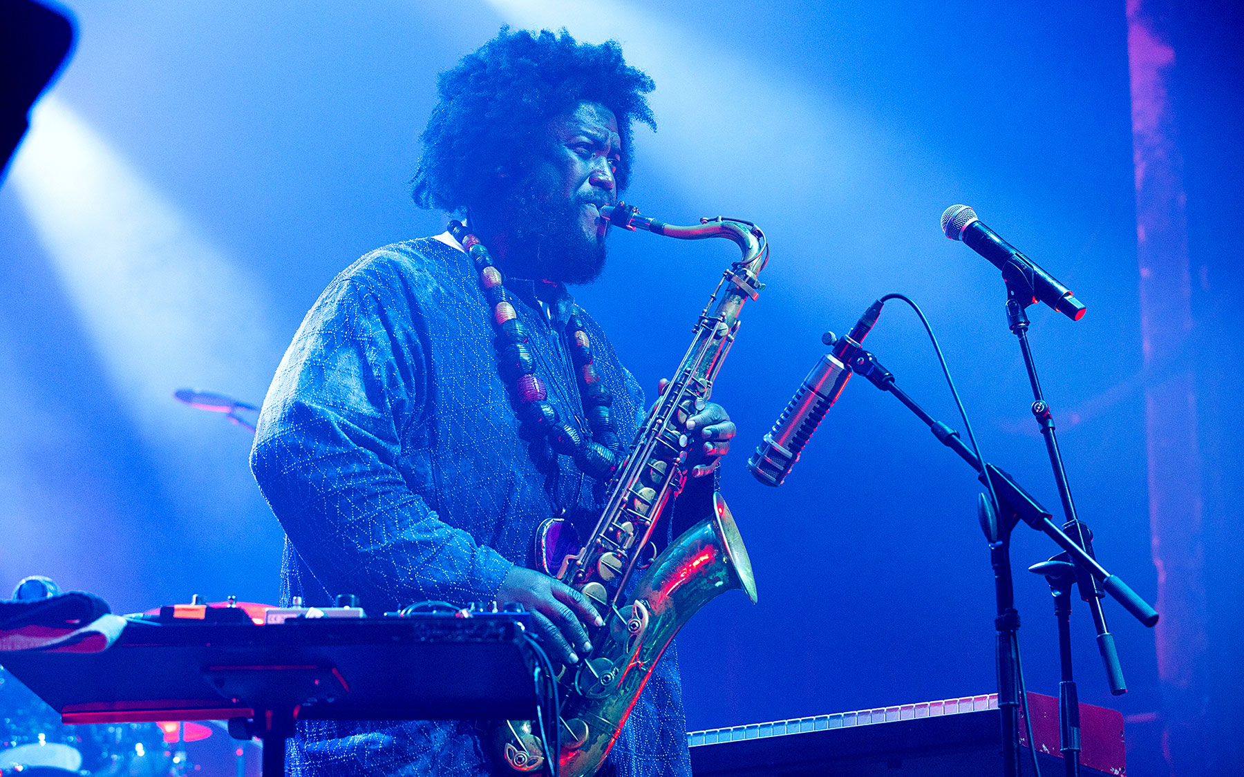 Kamasi Washington construye su legado esquivando la promesa de ...